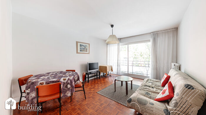 Appartement à vendre - Levallois-Perret, Collange - 2 pièces - 1 chambre