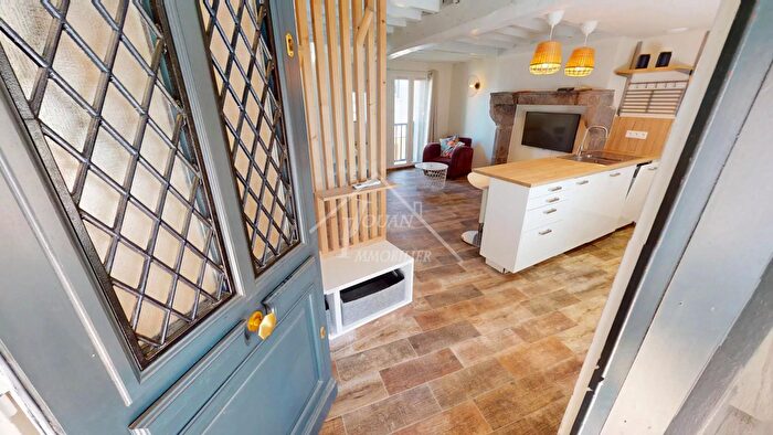 Châtel-Guyon : Maison 2 pièces à vendre