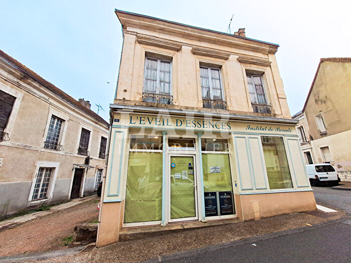 Maison 7 pièces à vendre à Mamers