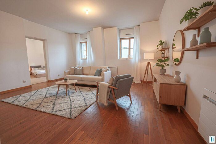 Appartement à louer - Saint Marc-Croix de Pierre-Saint Nicaise, Rouen - 2 pièces - 1 chambre