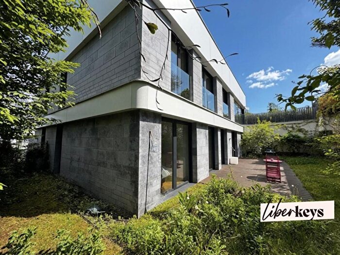 Saint-Cloud - Appartement 5 pièces à vendre