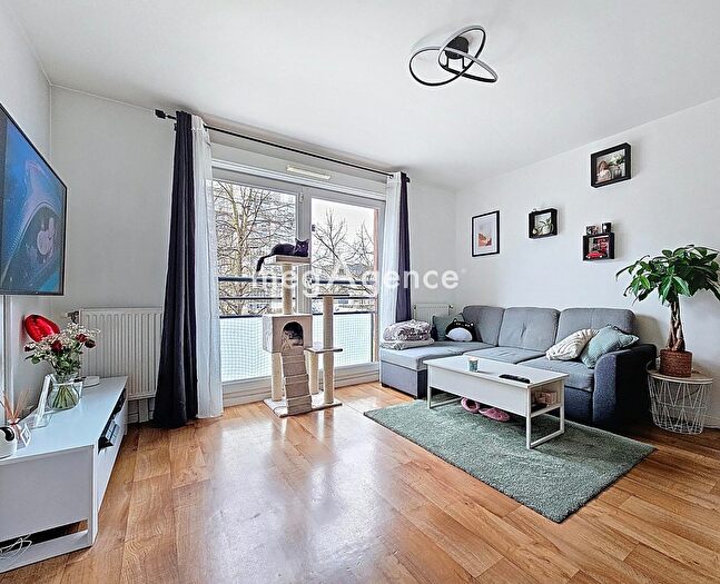 Appartement à vendre - Mantes-la-Jolie, Centre-ville - 3 pièces - 2 chambres