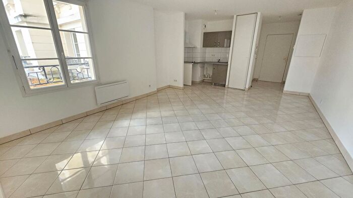 Appartement à louer - Saint-Fargeau-Ponthierry - 2 pièces - 1 chambre