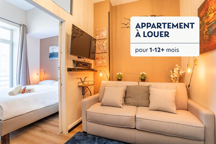 Appartement 2 pièces à Marseille 1er, Opéra, à louer