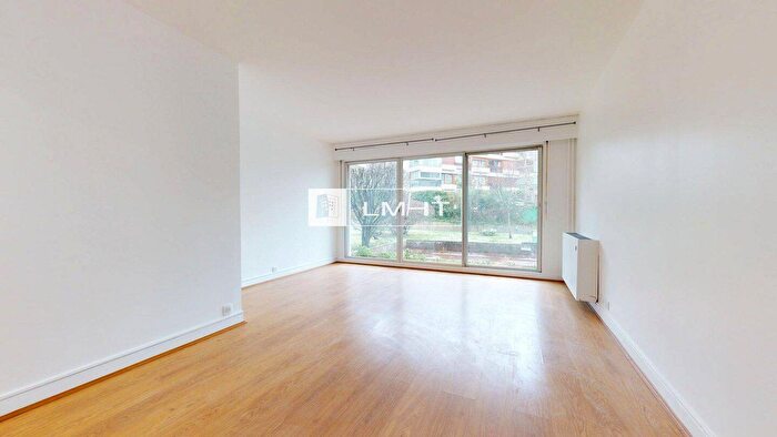Appartement 1 pièce à Aubert, Le Chesnay-Rocquencourt, à louer