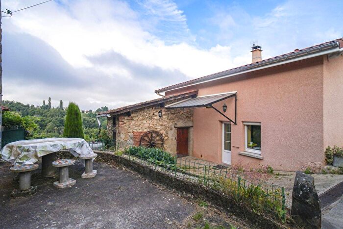 Maison 5 pièces à louer - Saint-Bonnet-les-Oules