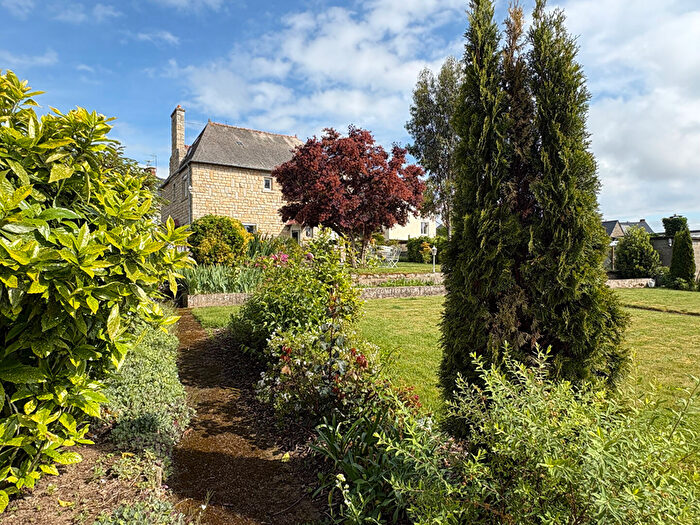 Meillac : Maison 7 pièces à vendre