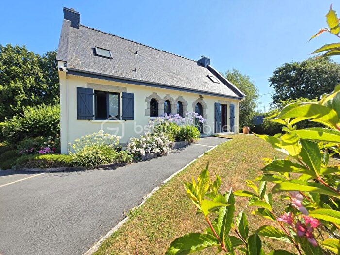 Maison 5 pièces à vendre à Trélivan