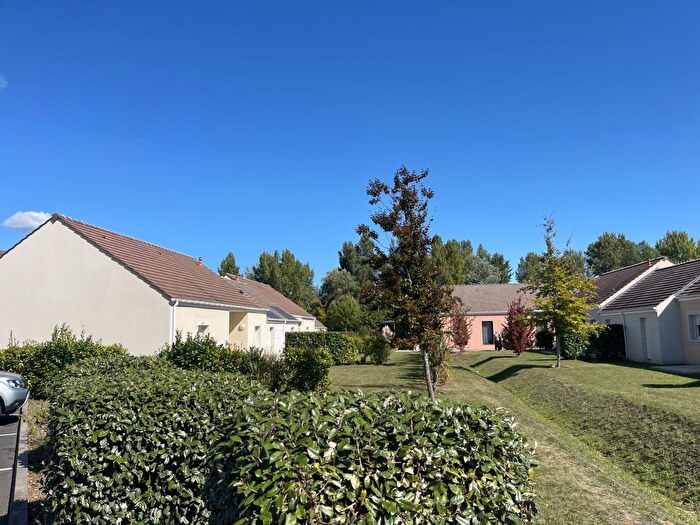 Maison 3 pièces à vendre à Nandy