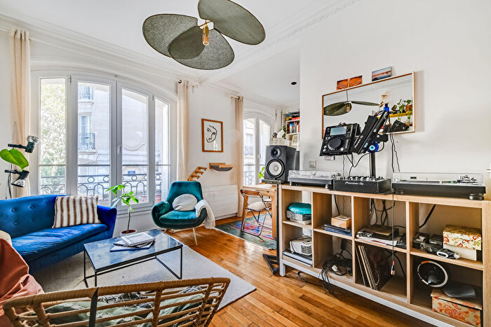 Appartement 3 pièces à Paris 20ème, Gambetta, à vendre