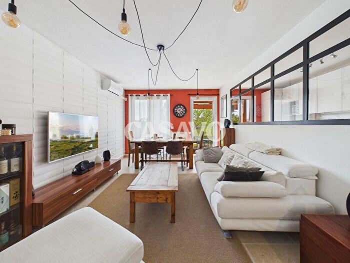 Appartement à vendre - Aix-en-Provence, Pont de lArc - 4 pièces - 3 chambres