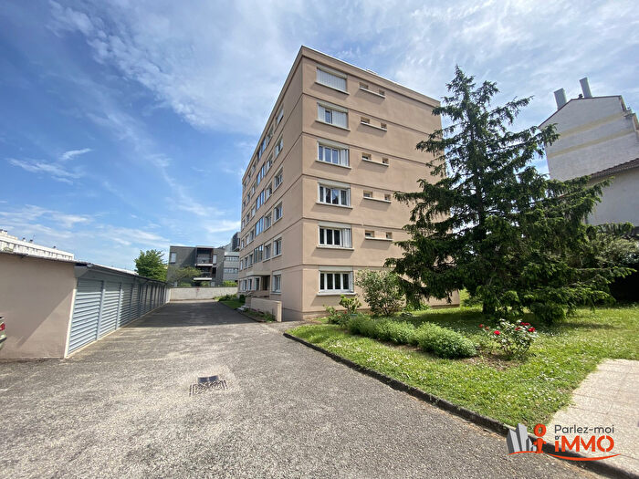 Appartement 4 pièces à Villeurbanne, Ferrandière, Maisons Neuves, à vendre