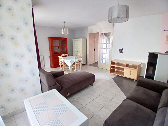 Maison 5 pièces à louer à Saint-Berthevin