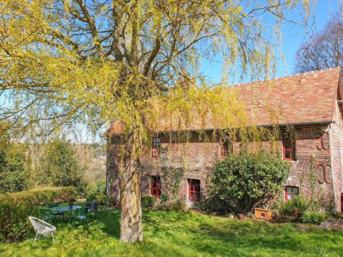 Vimoutiers : Maison 5 pièces à vendre