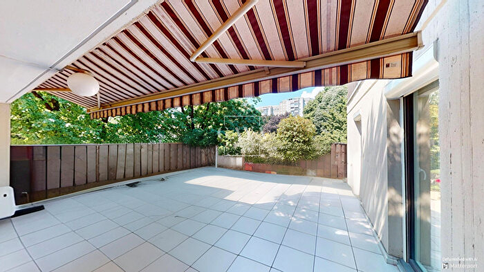 Appartement à vendre - Grenoble, Villeneuve - 4 pièces - 2 chambres