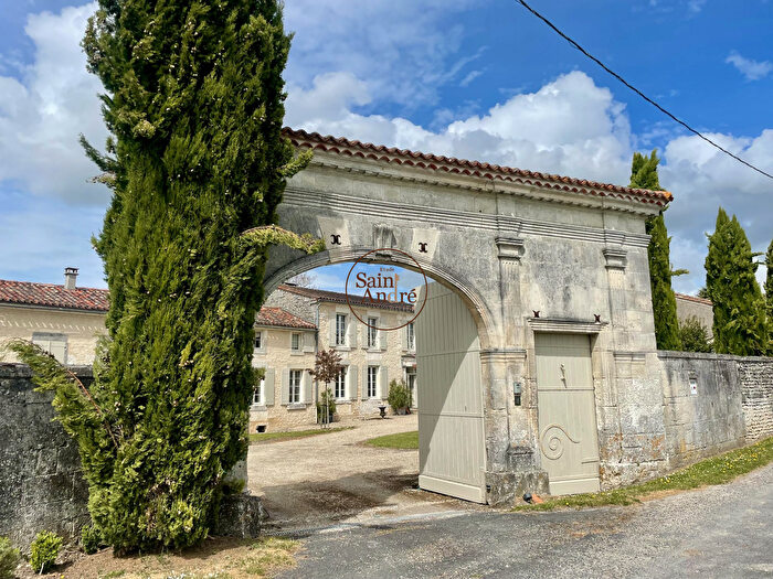 Éraville : Maison 5 pièces à vendre