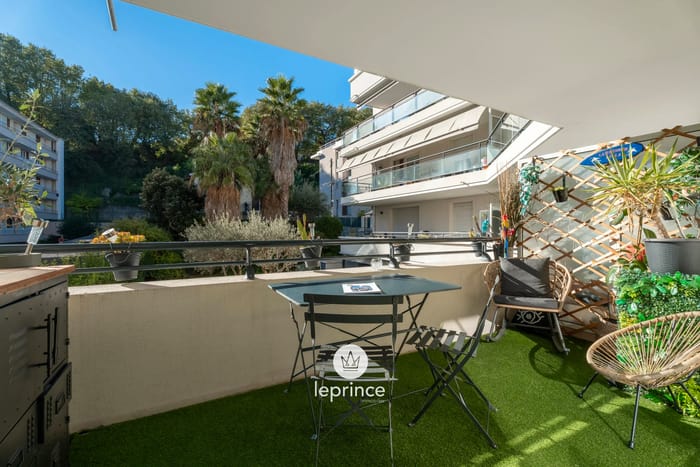 Appartement 3 pièces à vendre - Cagnes-sur-Mer, Centre-ville