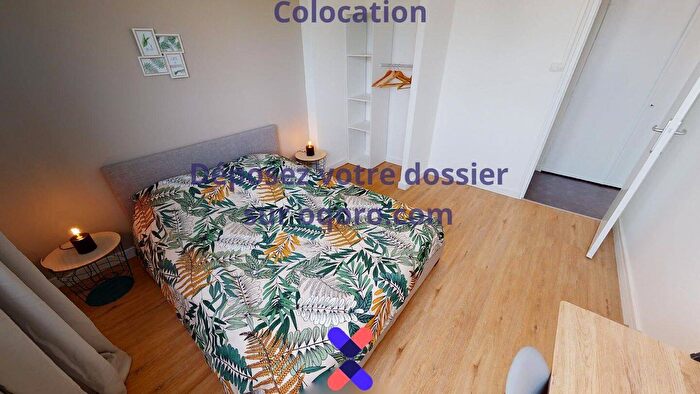 Appartement 5 pièces à louer - Croix Rouge-Portail-Rouge Sémard, Saint-Martin-dHères