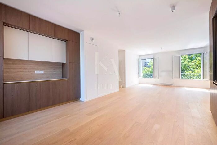 Boulogne-Billancourt, Vaillant, Marcel Sembat : Appartement 5 pièces à vendre