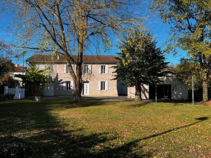 Maison à vendre - Villeneuve-de-Rivière - 5 pièces - 3 chambres