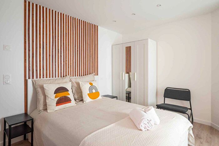 Epinettes, Issy-les-Moulineaux - Appartement 1 pièce à louer