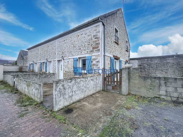 Appartement à louer - Villecerf - 2 pièces - 1 chambre