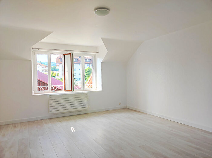 Appartement 4 pièces à Valleiry, à louer