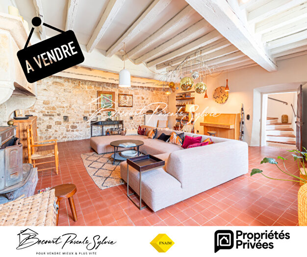 Maison à vendre - Pernes-les-Fontaines - 5 pièces - 3 chambres