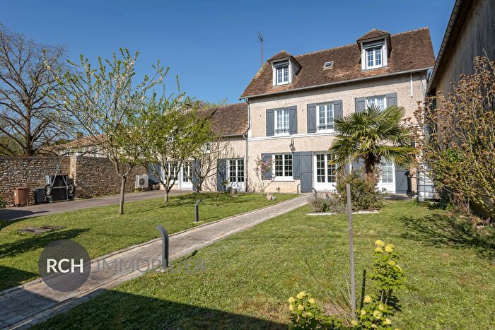 Thoiry - Maison 8 pièces à vendre