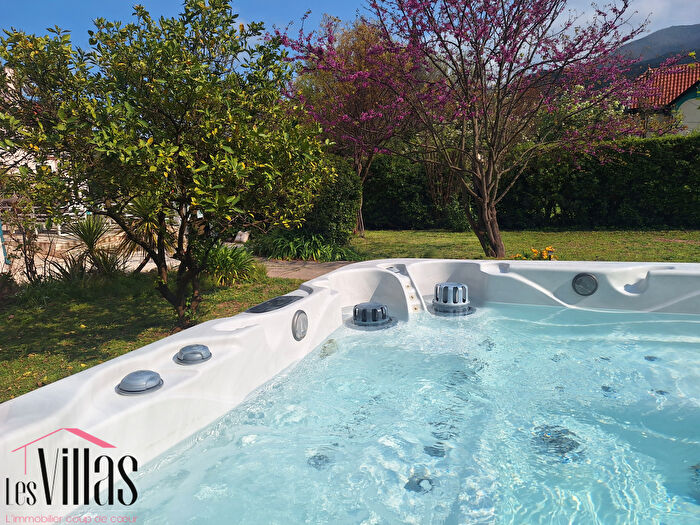 Maison à vendre - Céret - 11 pièces - 8 chambres