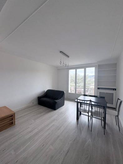 Fauriel, Saint-Étienne : Appartement 3 pièces à louer
