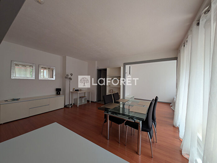 Marly-le-Roi, Grandes Terres, Vergers, Vauillons : Appartement 4 pièces à louer