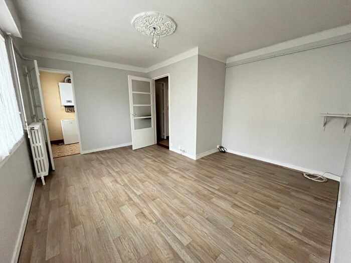 Appartement 2 pièces à louer à Quartiers Centre, Thabor, Oberthür