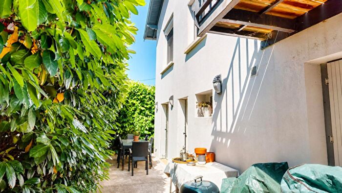 Maison 5 pièces à Toulouse, Bonnefoy, à vendre
