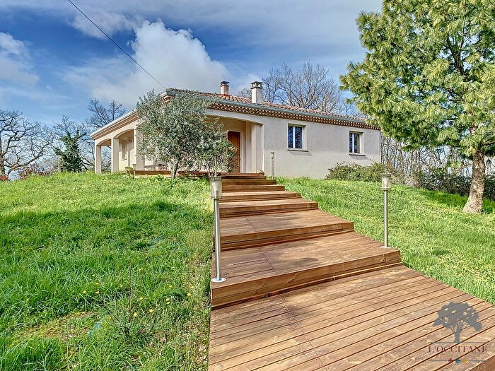 Maison à vendre - Beaumont-de-Lomagne - 8 pièces - 5 chambres