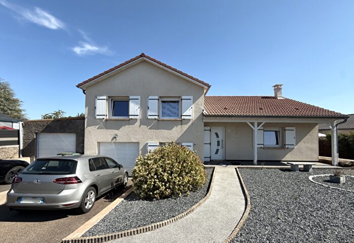 Maison 5 pièces à vendre à Tressange