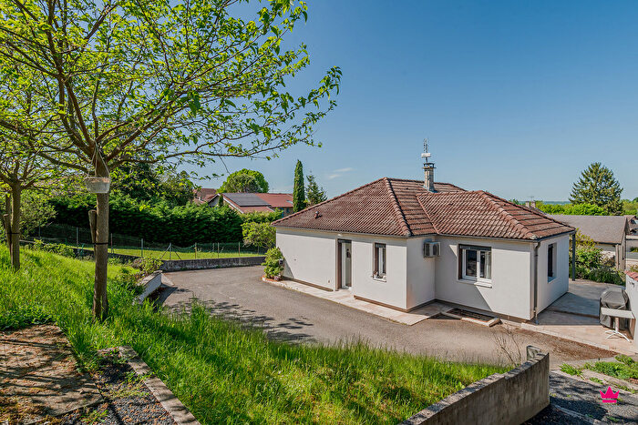Maison à vendre - Villette-dAnthon - 4 pièces - 3 chambres