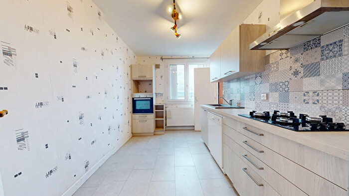 Appartement à vendre - Saint-Étienne, Solaure, Croix de lOrme, Le Mont, La Jomayère - 5 pièces - 3 chambres