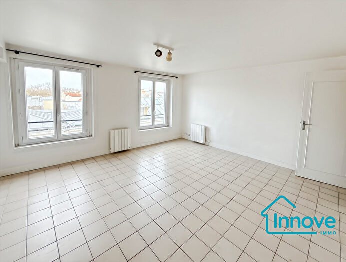 Appartement à vendre - Versailles, Notre Dame - 1 pièce