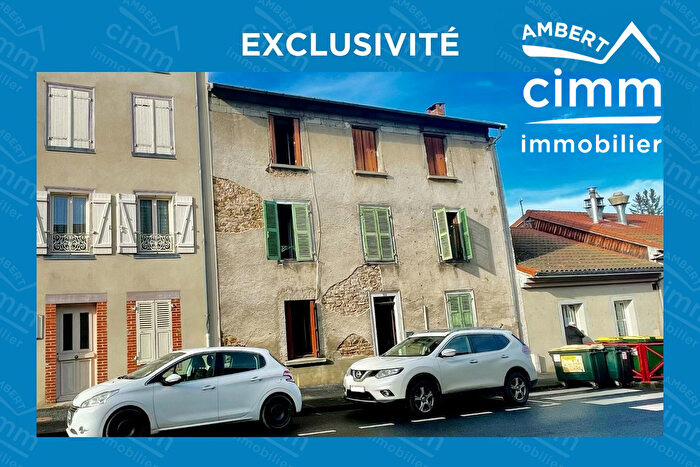 Maison à vendre - Arlanc - 5 pièces - 4 chambres