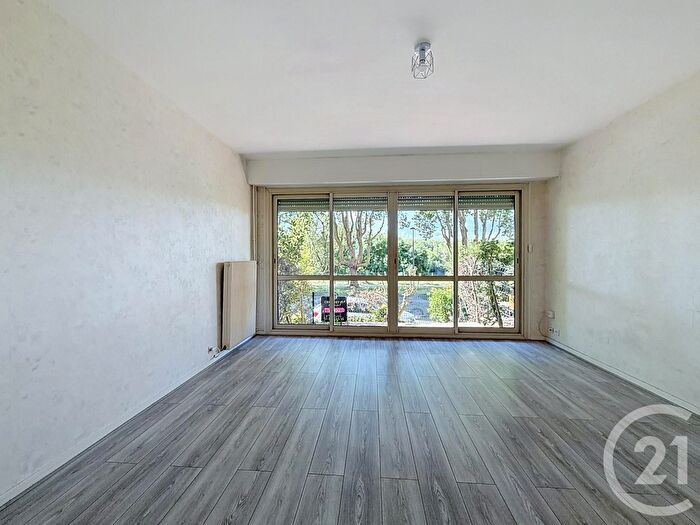 Orléans, La Madeleine, Saint-Laurent - Appartement 1 pièce à vendre