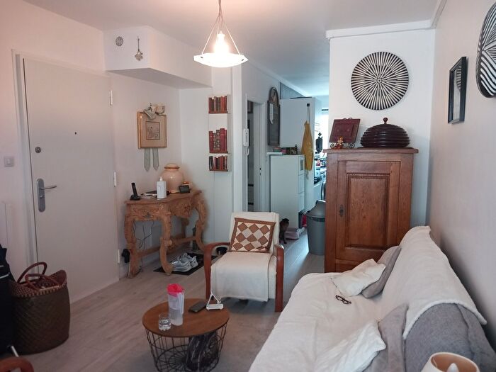 Lourdes, Centre-ville, Place Peyramale, Gare : Appartement 4 pièces à vendre