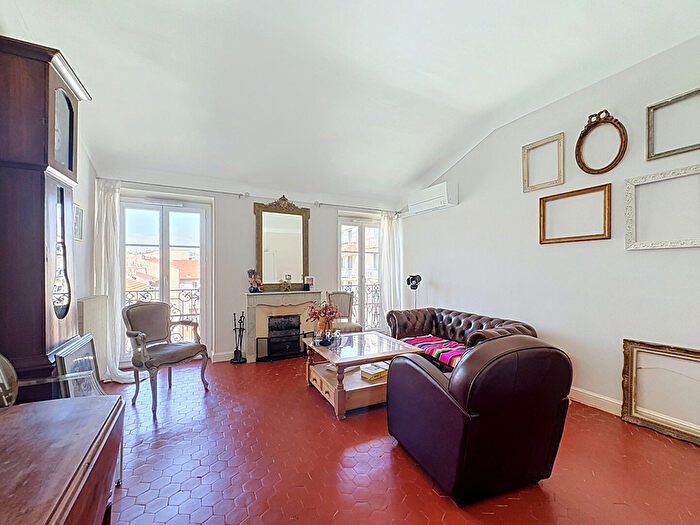Appartement 3 pièces à Nice, Le Port, à vendre