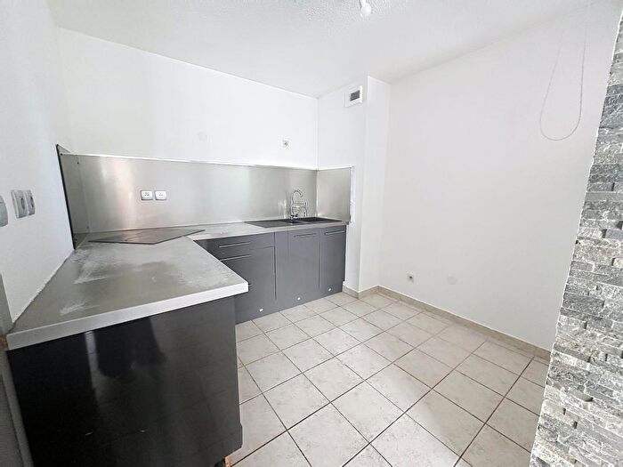 Avignon, Montfavet : Appartement 3 pièces à louer