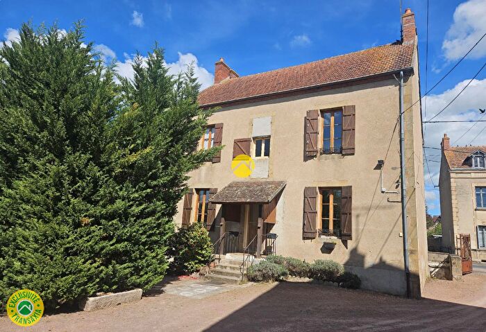 Maison 6 pièces à Cosne-d'Allier, à vendre