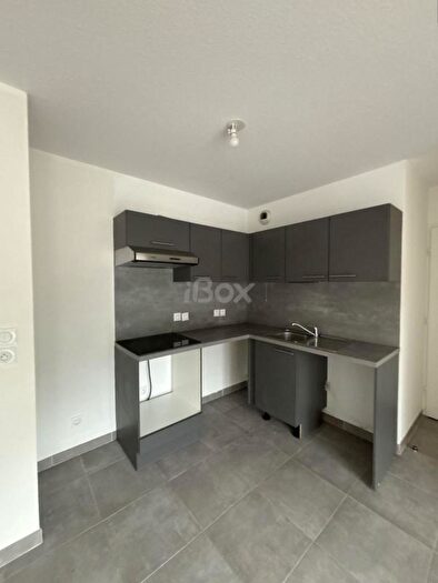 Appartement à louer - Toulon, Beaulieu - 2 pièces - 1 chambre