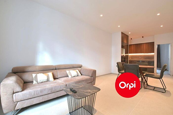 Appartement à louer - Monplaisir Lumière, Lyon ème arrondissement - 2 pièces - 1 chambre