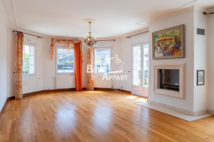 Maison à vendre - Sainte-Marie-aux-Chênes - 8 pièces - 4 chambres