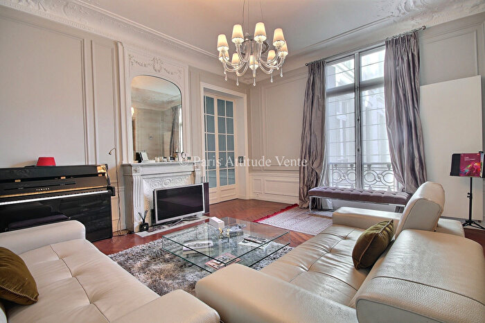 Paris 16ème, Chaillot - Appartement 5 pièces à vendre