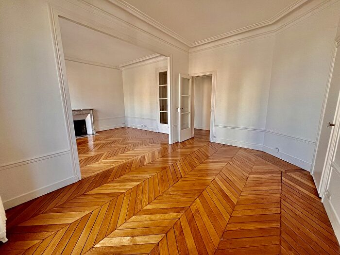 Appartement à louer - Paris e , Jean Moulin, Porte dOrléans - 4 pièces - 3 chambres